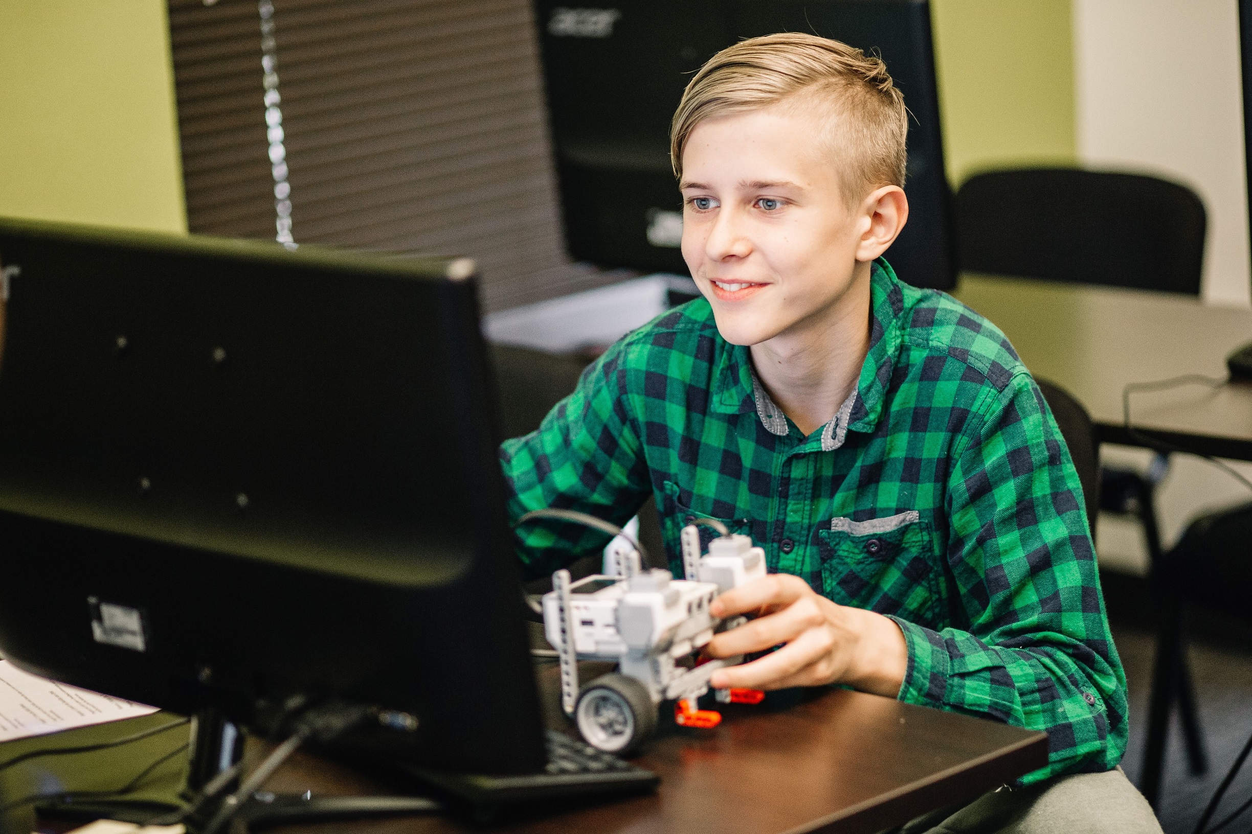 Minecraft Mods (AM) - Lego Mindstorms Robotics (PM) - STEP Computer ...